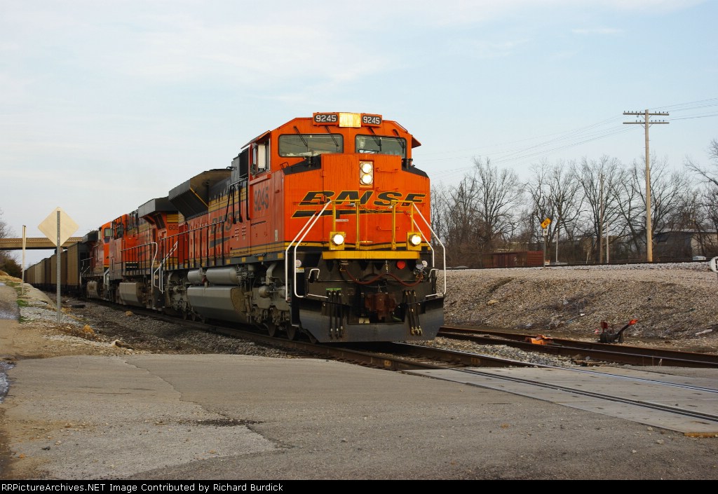 BNSF 9245